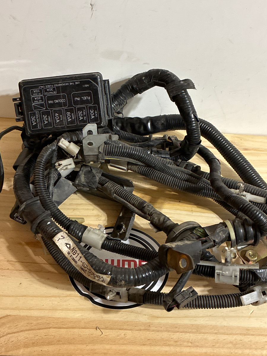 1999-2005 Mazda Miata Battery and Main Fuse Panel Wiring Harness NC11 ...